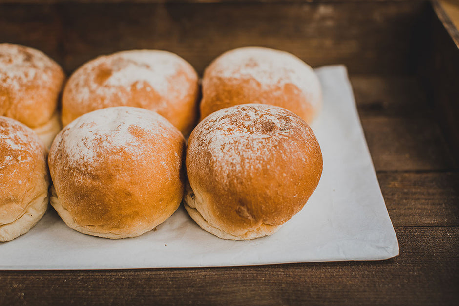 Rolls – Baker Tom